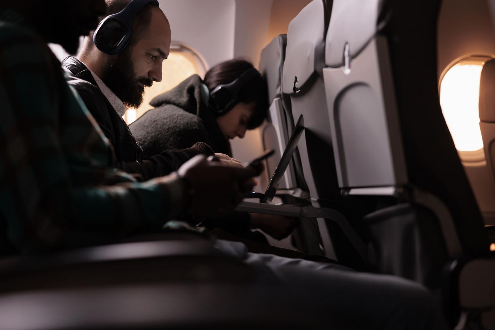 Pourquoi vous ne devriez pas dormir dans l’avion | Max Pourquoi vous ne devriez pas dormir dans l’avion | Max